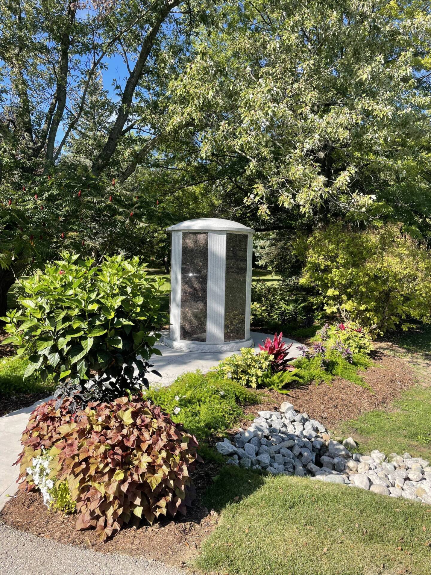 Custom Columbarium | KyberCC